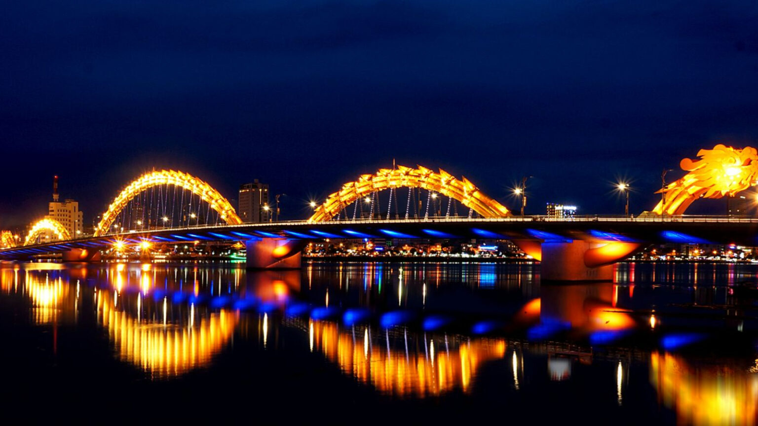 TOP 20 Must-Visit Night Markets in Da Nang in 2025 – Diff 2025