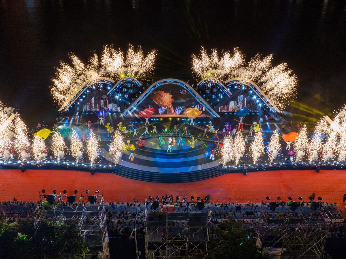 Xem DIFF 2025 từ khán đài nào đẹp nhất? View pháo hoa “triệu đô” mãn ...